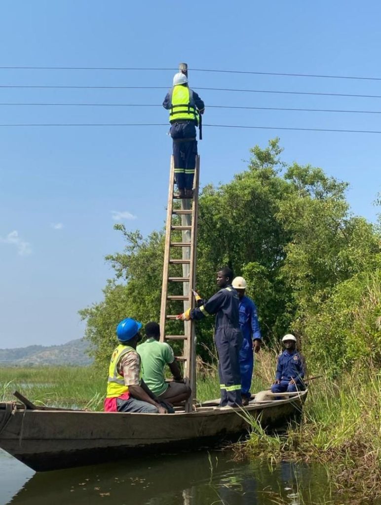 ECG Goes Cashless: Empowering Customers with Convenience – ECG | Blog